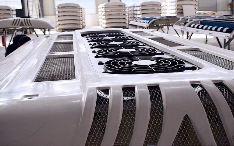 EV Battery Cooling System Combined with Bus Air Conditioning